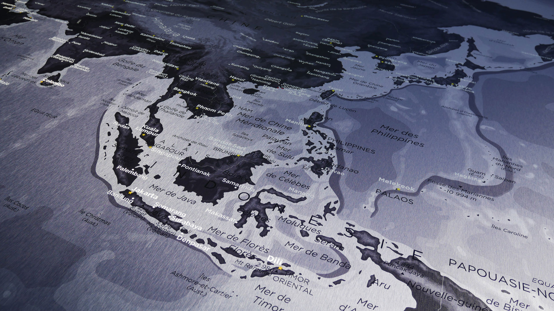 Mapamundi de Aluminio Pulido - Mapa del Mundo Metálico - Compra